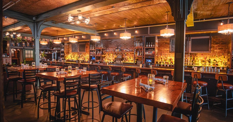 Repeal 33 Bar & Restaurant - Groups and Parties