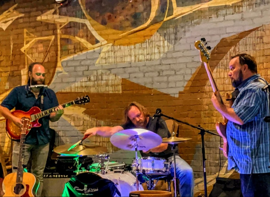 Fiddlin' Fish Brewing Co. - Downtown Winston-Salem, Winston-Salem, NC