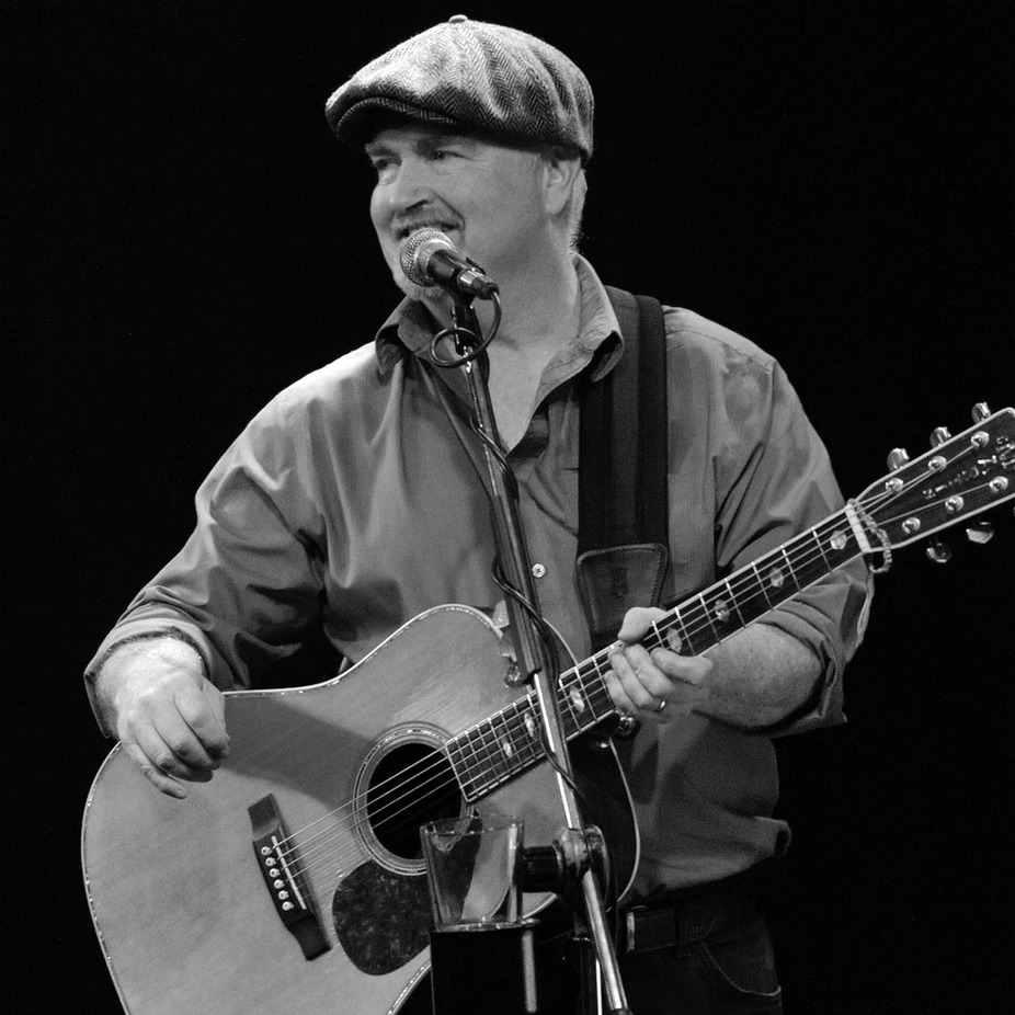 Carmella's Plates and Pints - Music & Events