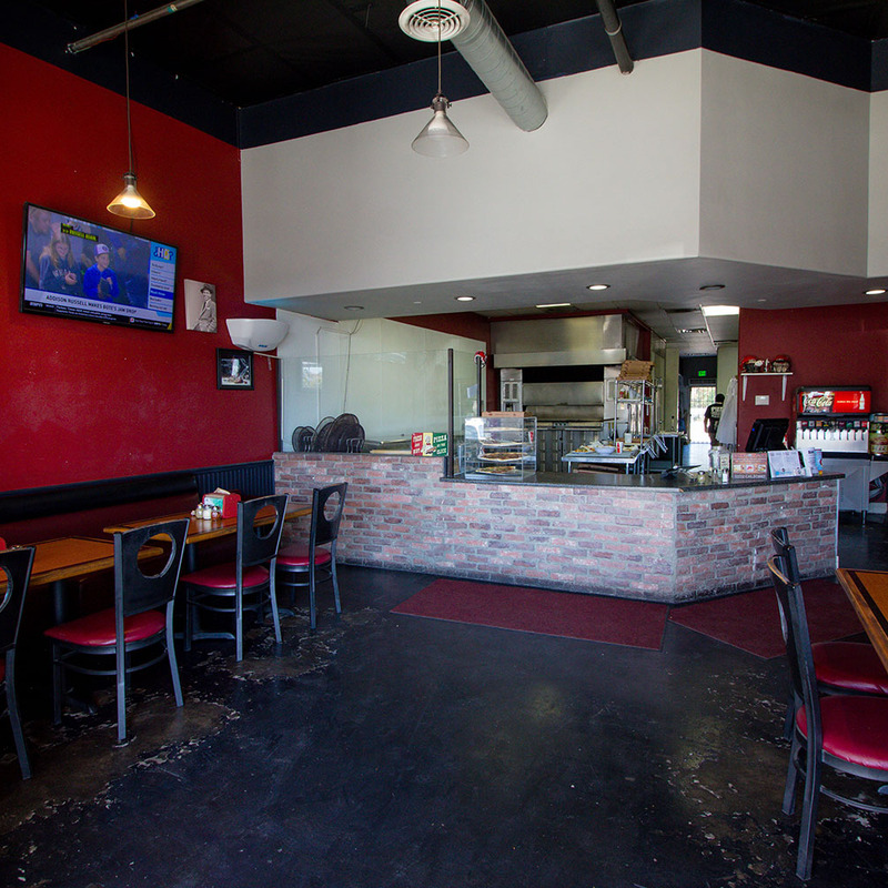 Pizzamaniac - Vista, CA