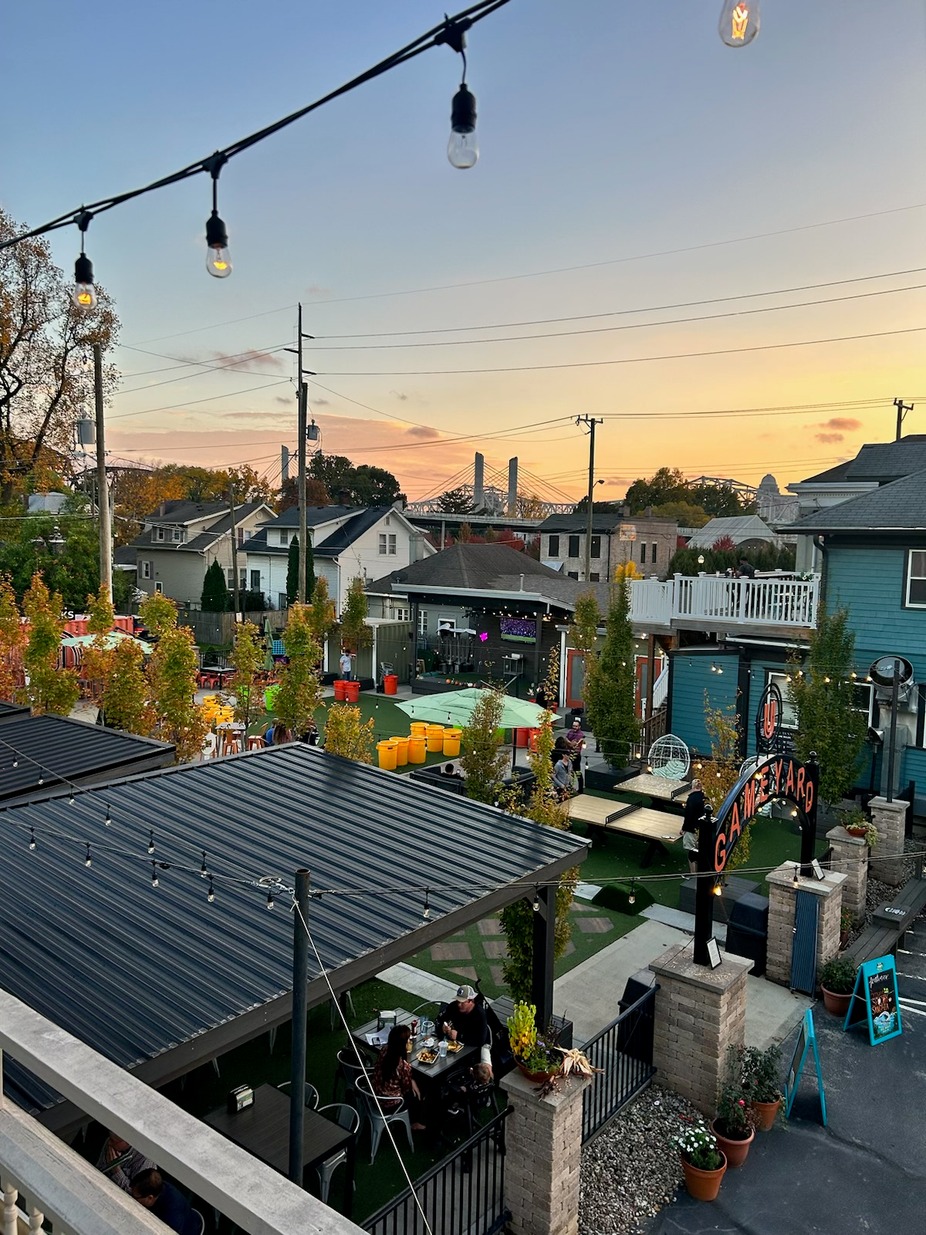 Union Restaurant & Gameyard - Calendar