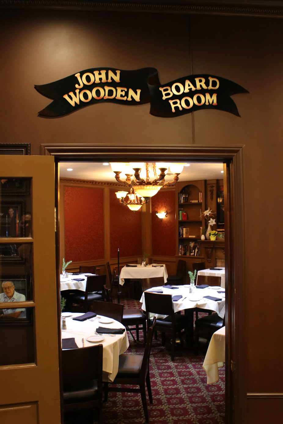 Valley Inn Restaurant and Bar - events