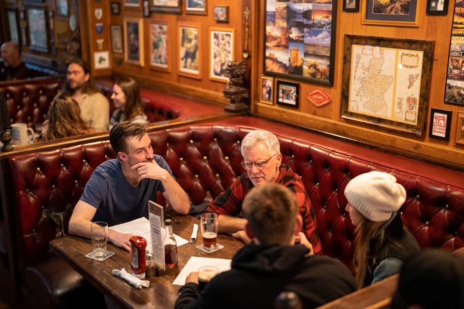 Merlins Rest Pub - events