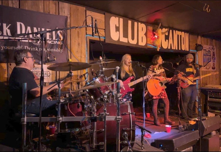 Club Canton Bar - Events