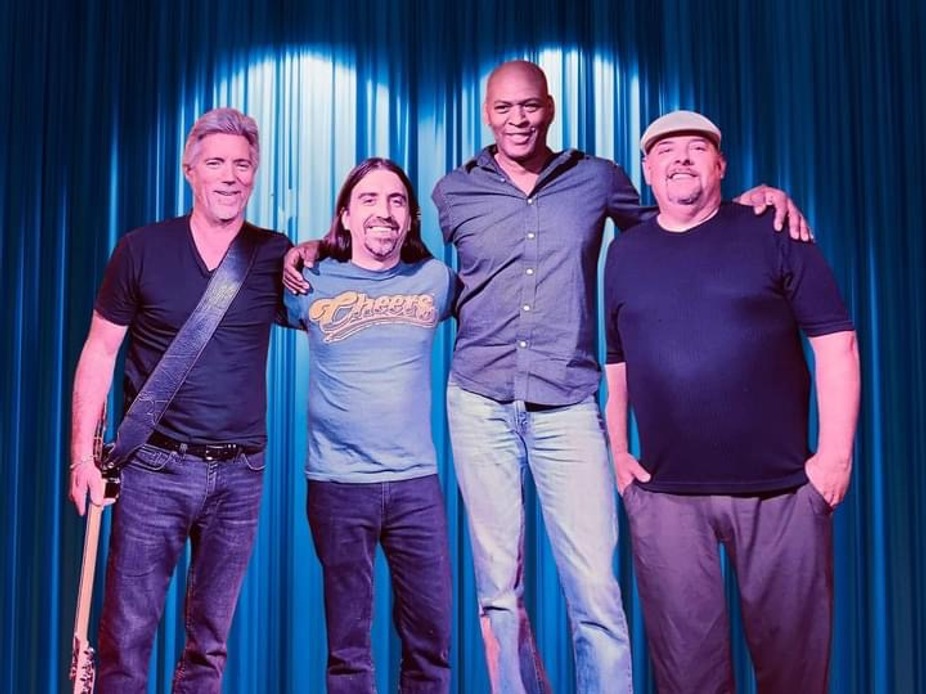 The Crows Nest - Live Entertainment