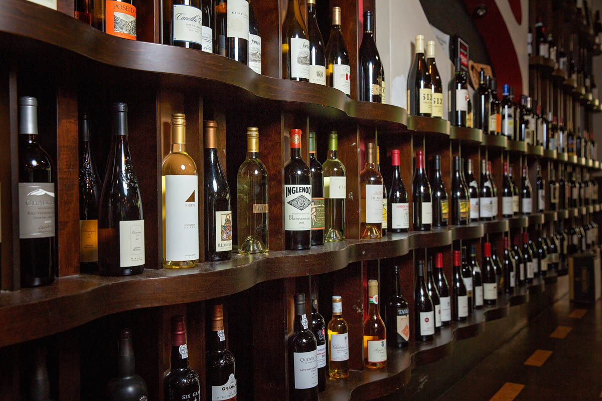 Bin 77 Bistro & Sidebar - Baton Rouge, LA