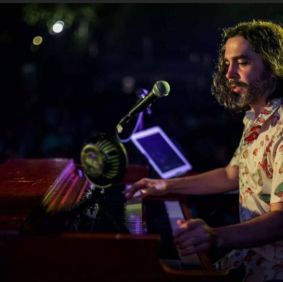 Key Circle Commons - Live Music