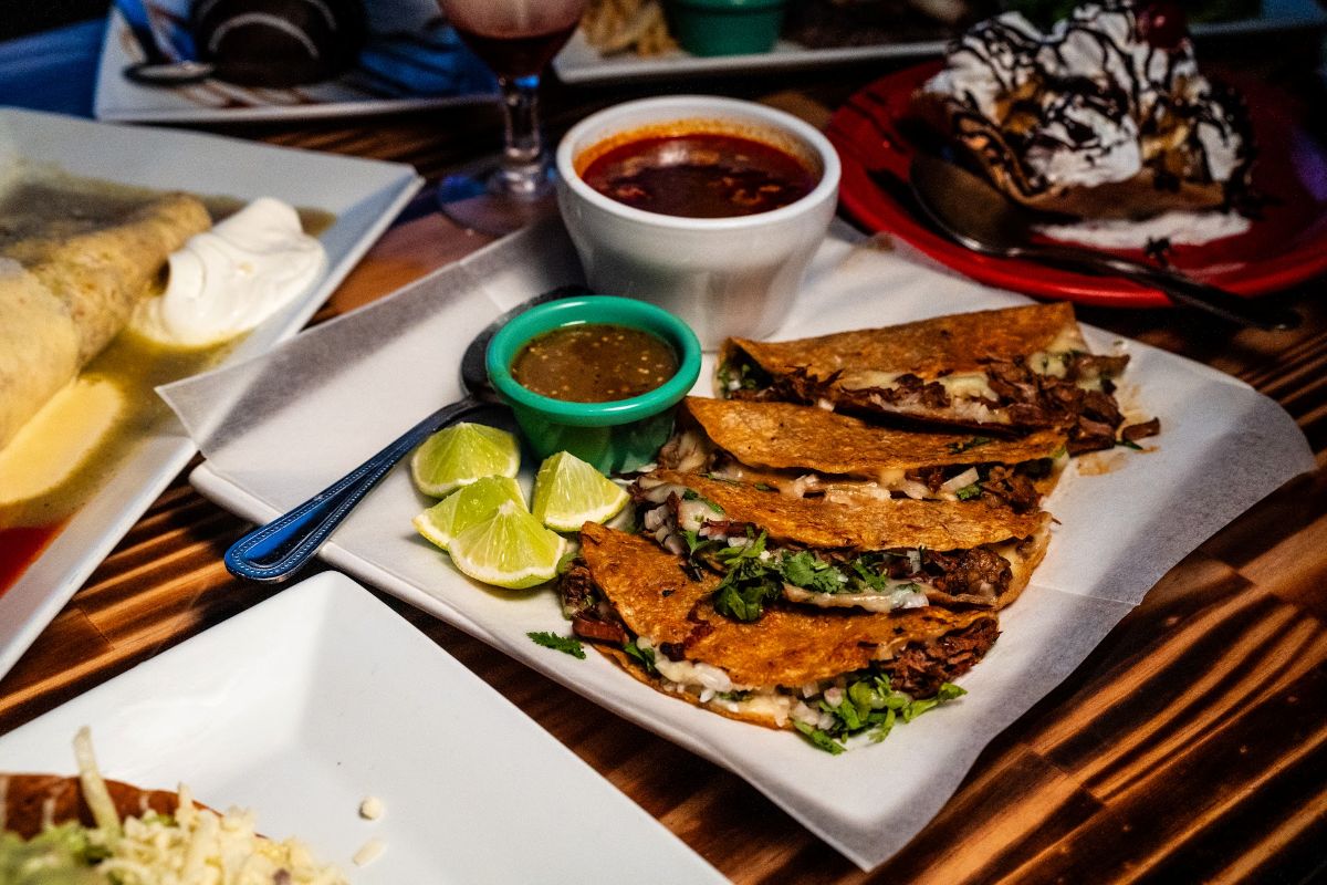 Los Altos Mexican Restaurant - Stuart, IA