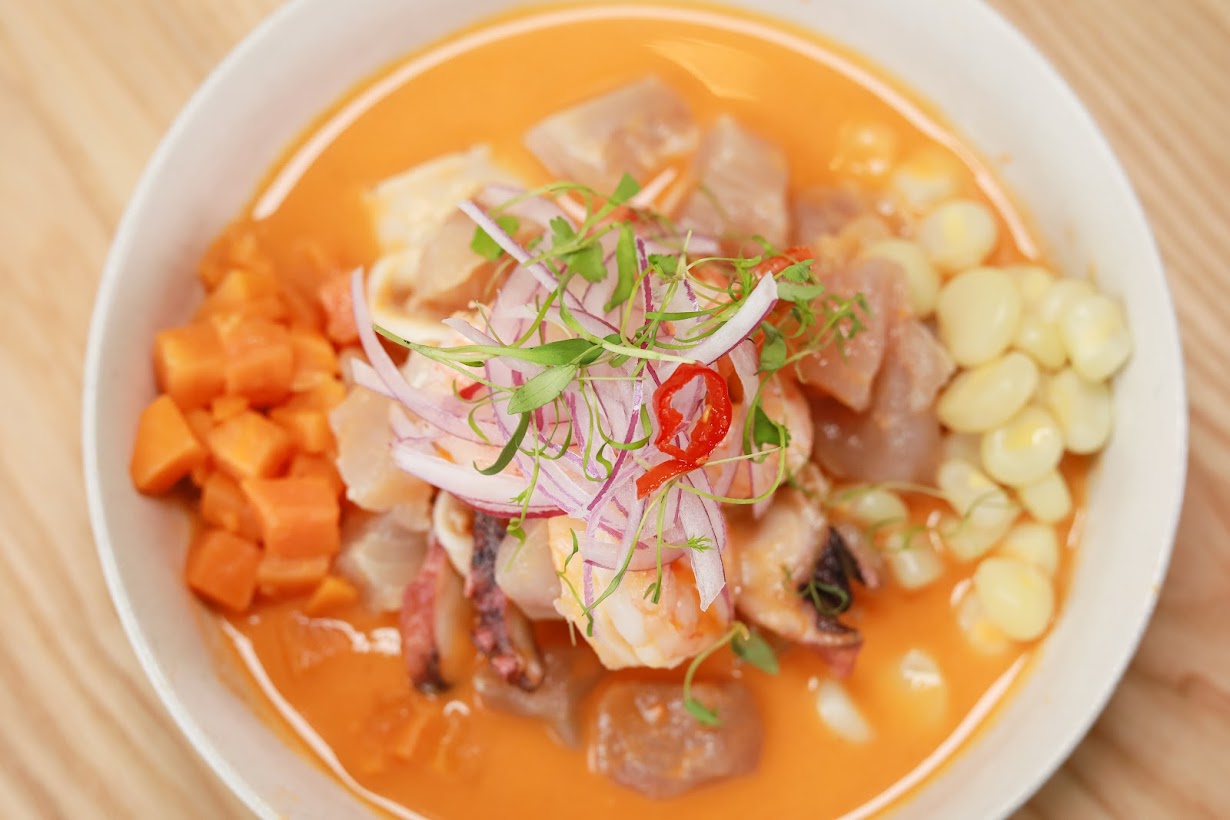 Yunta Nikkei - About