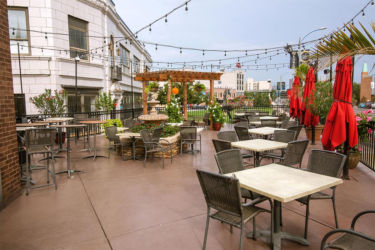 Vito's Sicilian Pizzeria & Ristorante - Midtown, St. Louis, MO