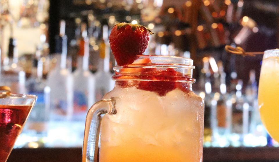 Old Street Restaurant & Bar - Smithtown, Smithtown, NY