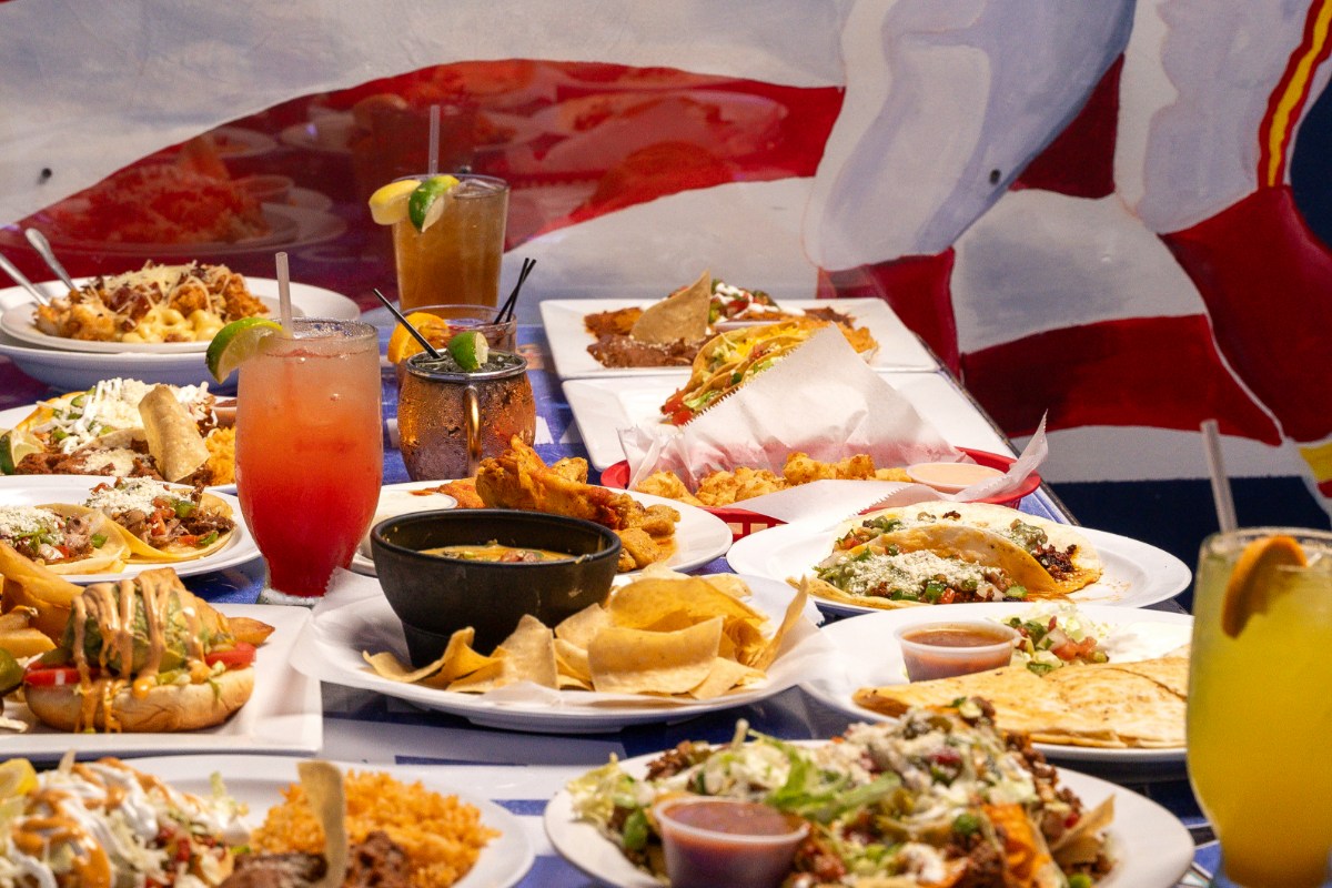 The Blue Line Hockey Bar - Kansas City, MO