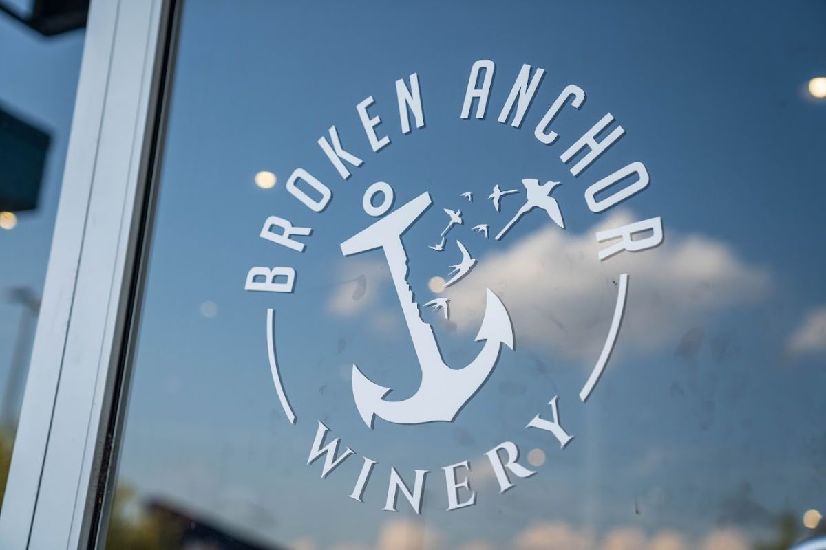 Broken Anchor Winery - Food Menu