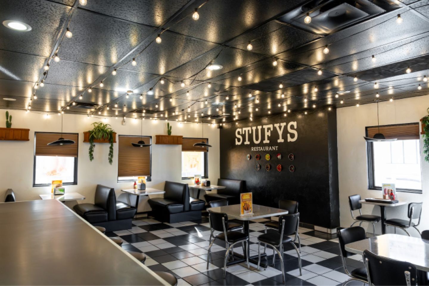 Stufy's - Juan Tabo - About