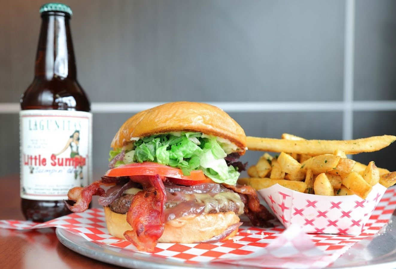 Burger Me! - Truckee, CA