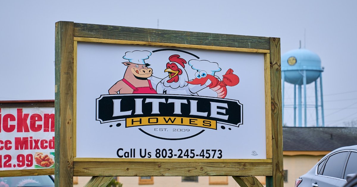 Best American Restaurant in Bamberg, SC | Little Howies