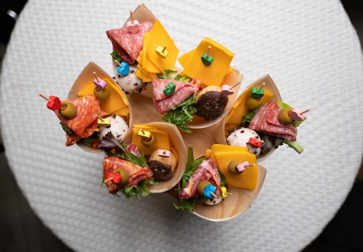 Wise Town Cafe - Ottawa down town, ON