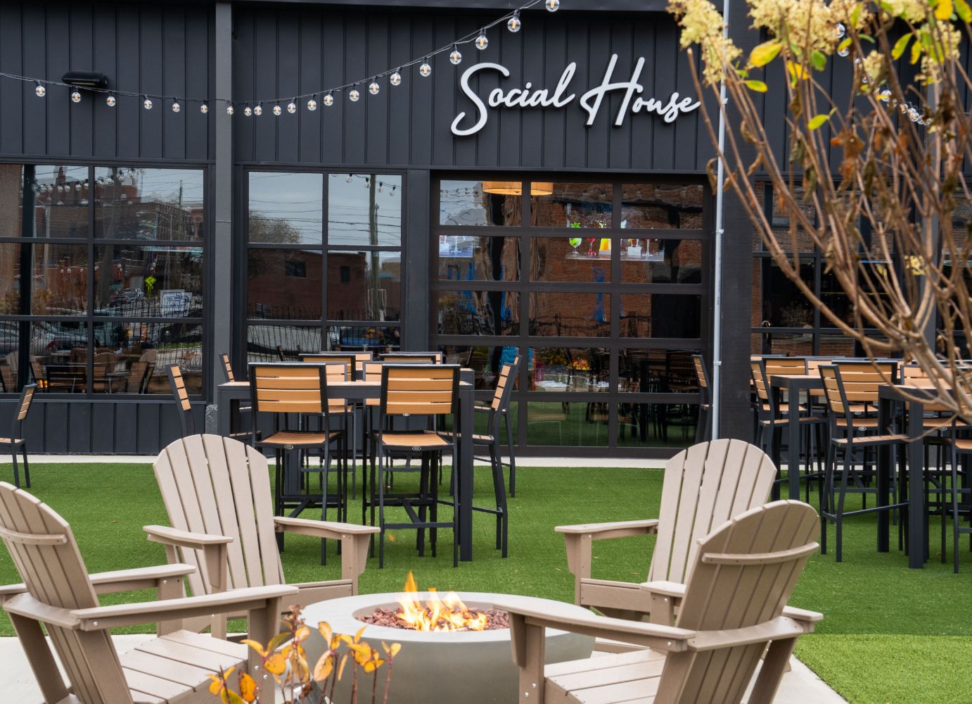 Social House - Events