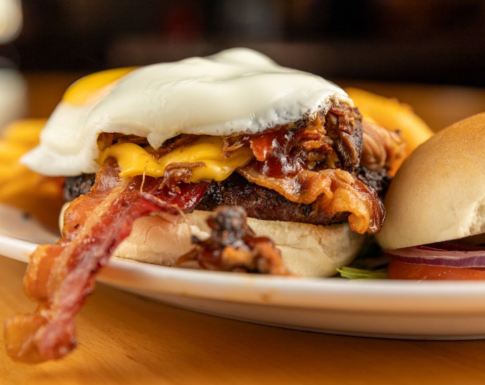 Crossroads Dinor - Food Menu