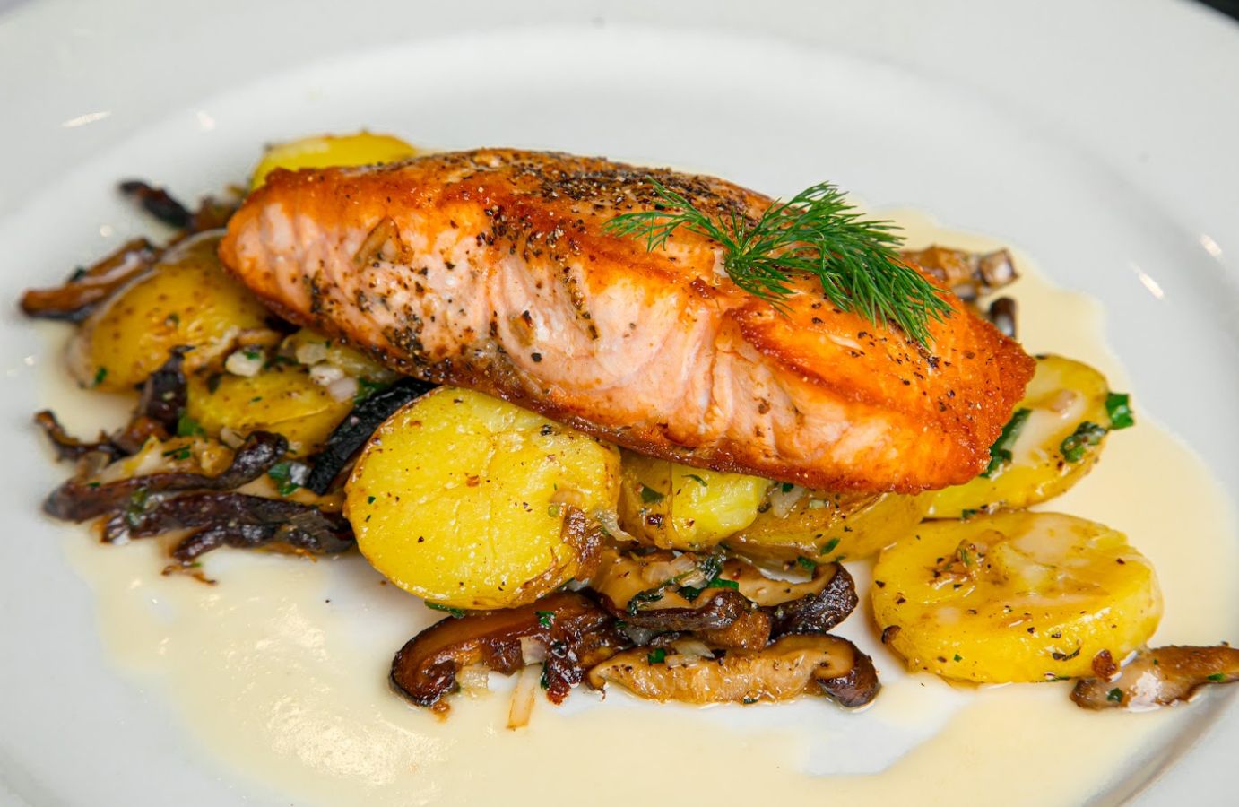 Fortun's Kitchen + Bar - La Quinta, CA