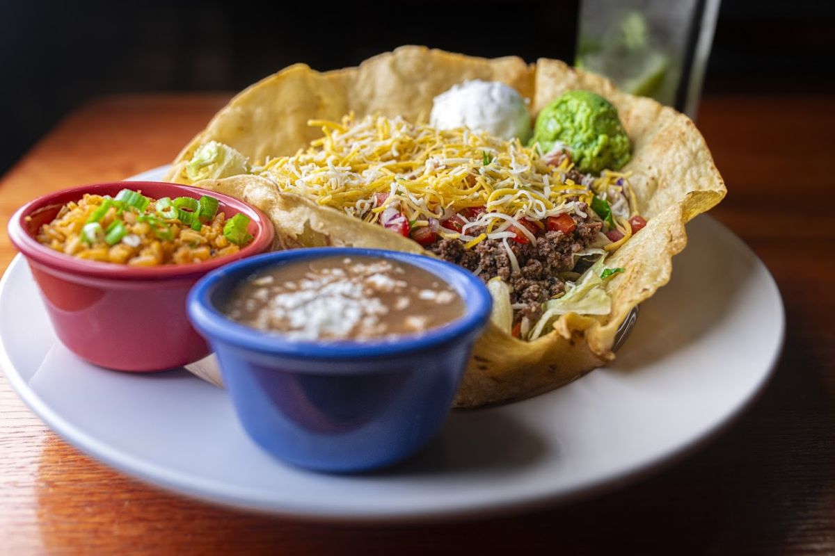 Los Gallitos Fresh Mexican Grill - Mission, KS