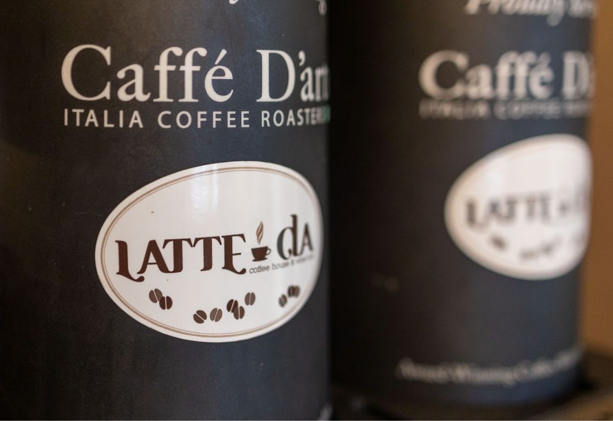 Latte Da Coffee House and Wine Bar - Lincoln, Vancouver, WA