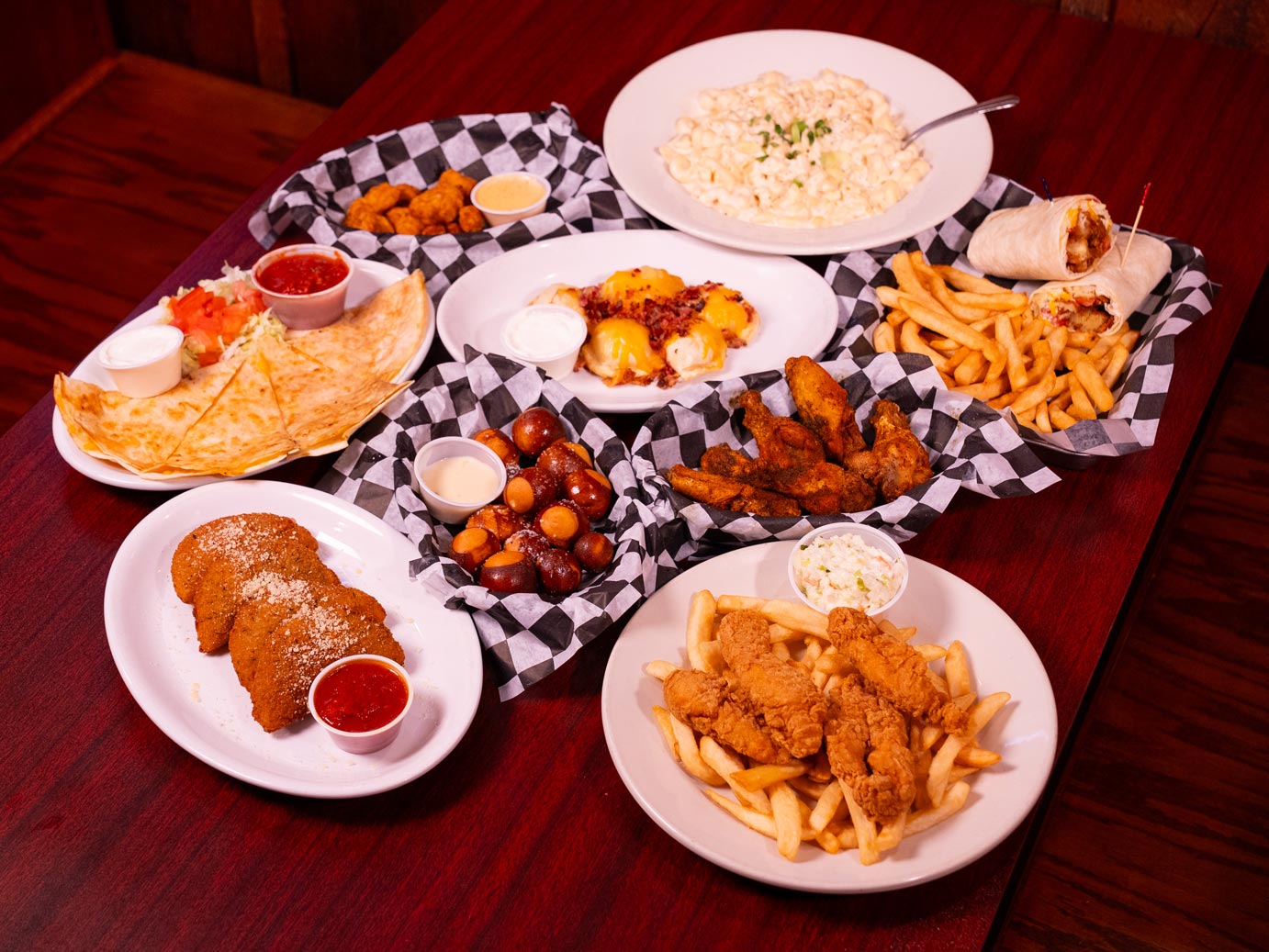 TailGators Sports Pub & Grille - Wadsworth, OH