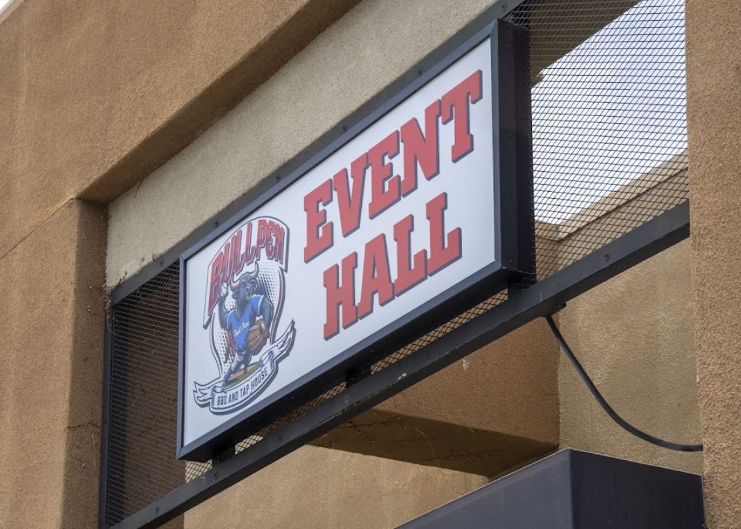 Bullpen BBQ and Taphouse - Santa Clarita, CA