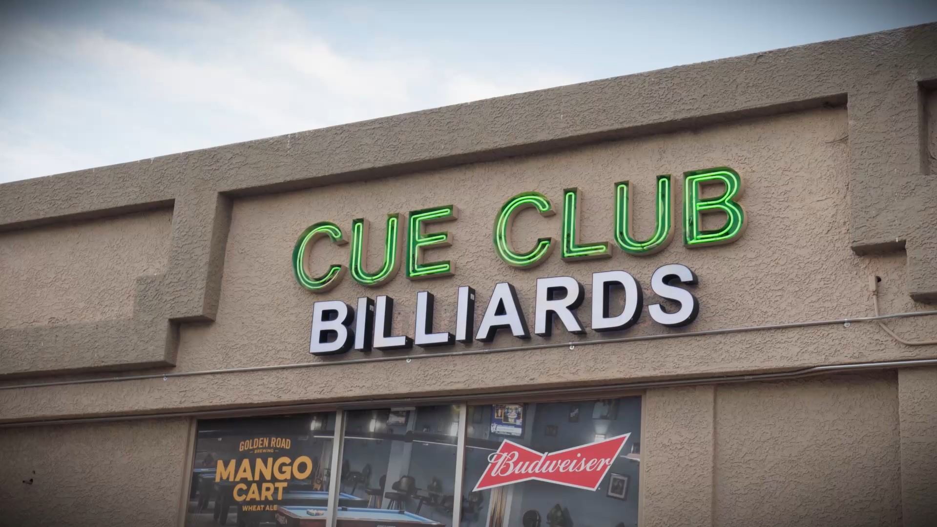 Cue Club Logo