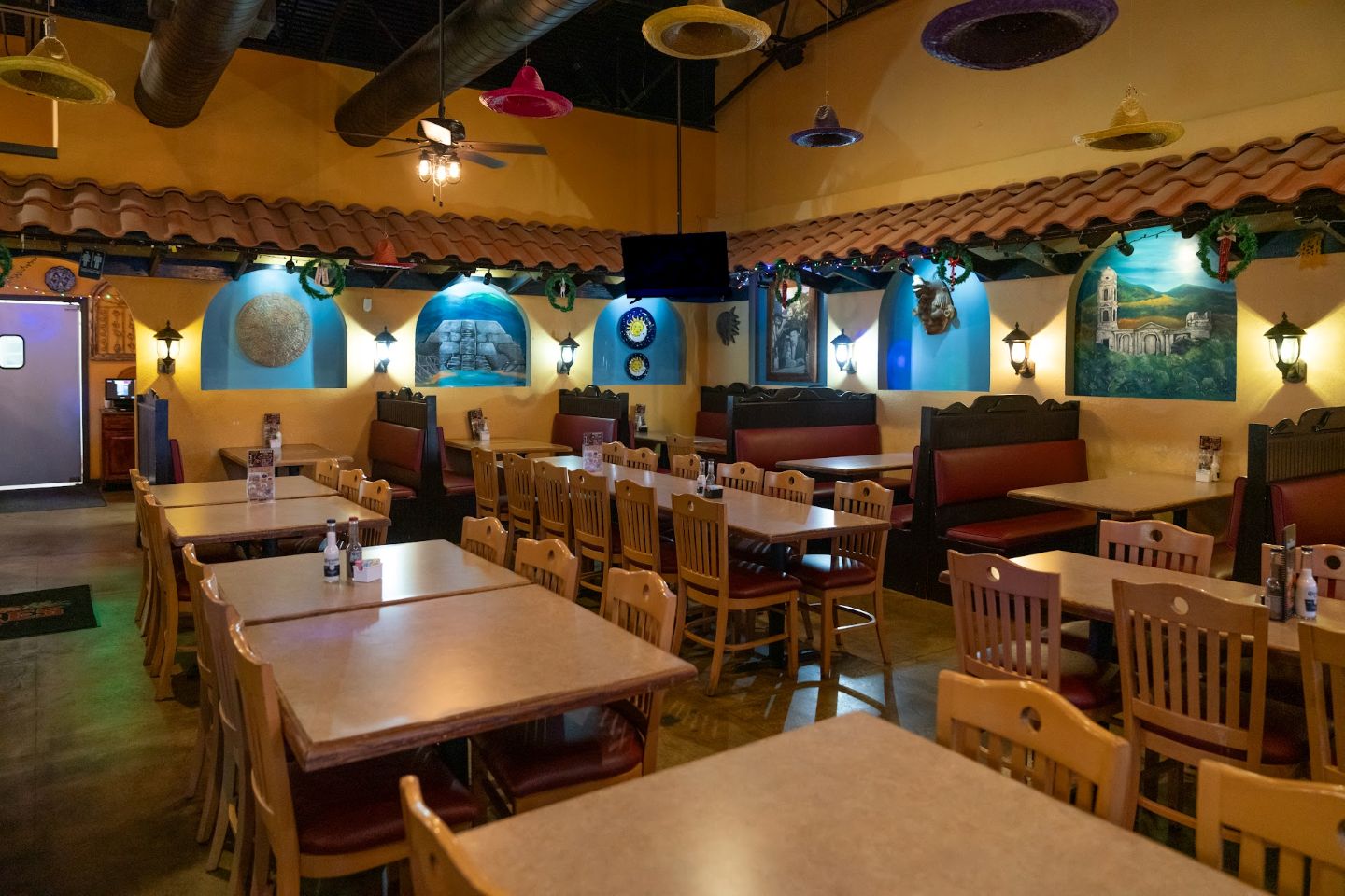 Los Compadres Mexican Grill - Food Menu