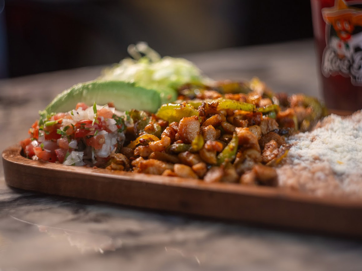 Los Bros Taco Shop - About