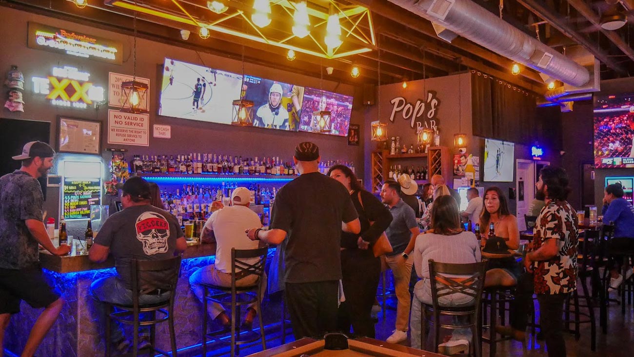 Pop's Bar - Corpus Christi, TX