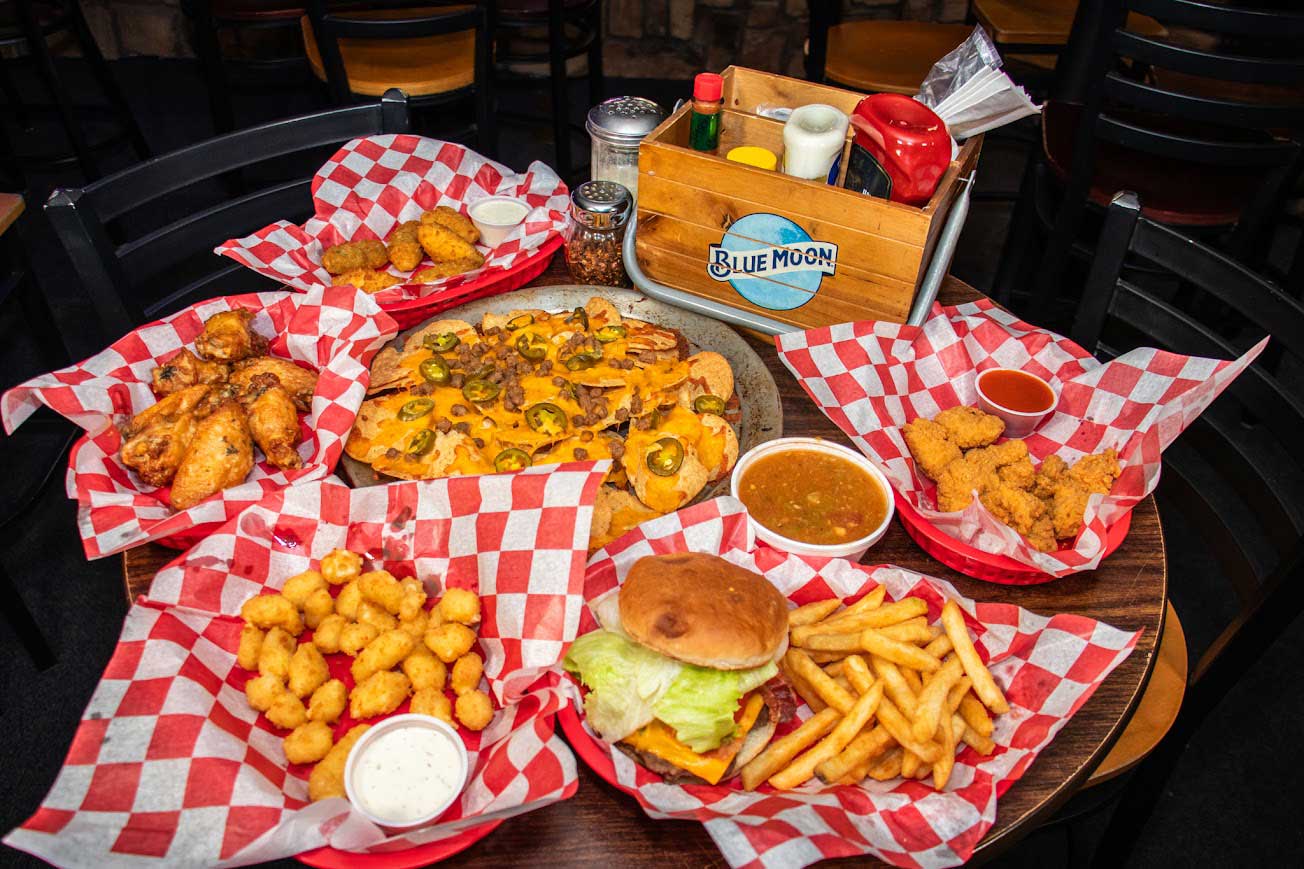 Peppermill Bar & Liquors - Cheyenne, WY