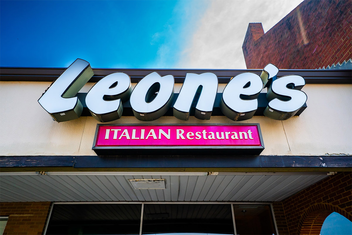 Leones Italian Restaurant - Prince George County, Hopewell, VA