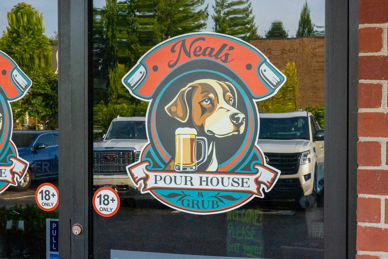 Best Bar in White House, TN | Neal's Pour House & Grub