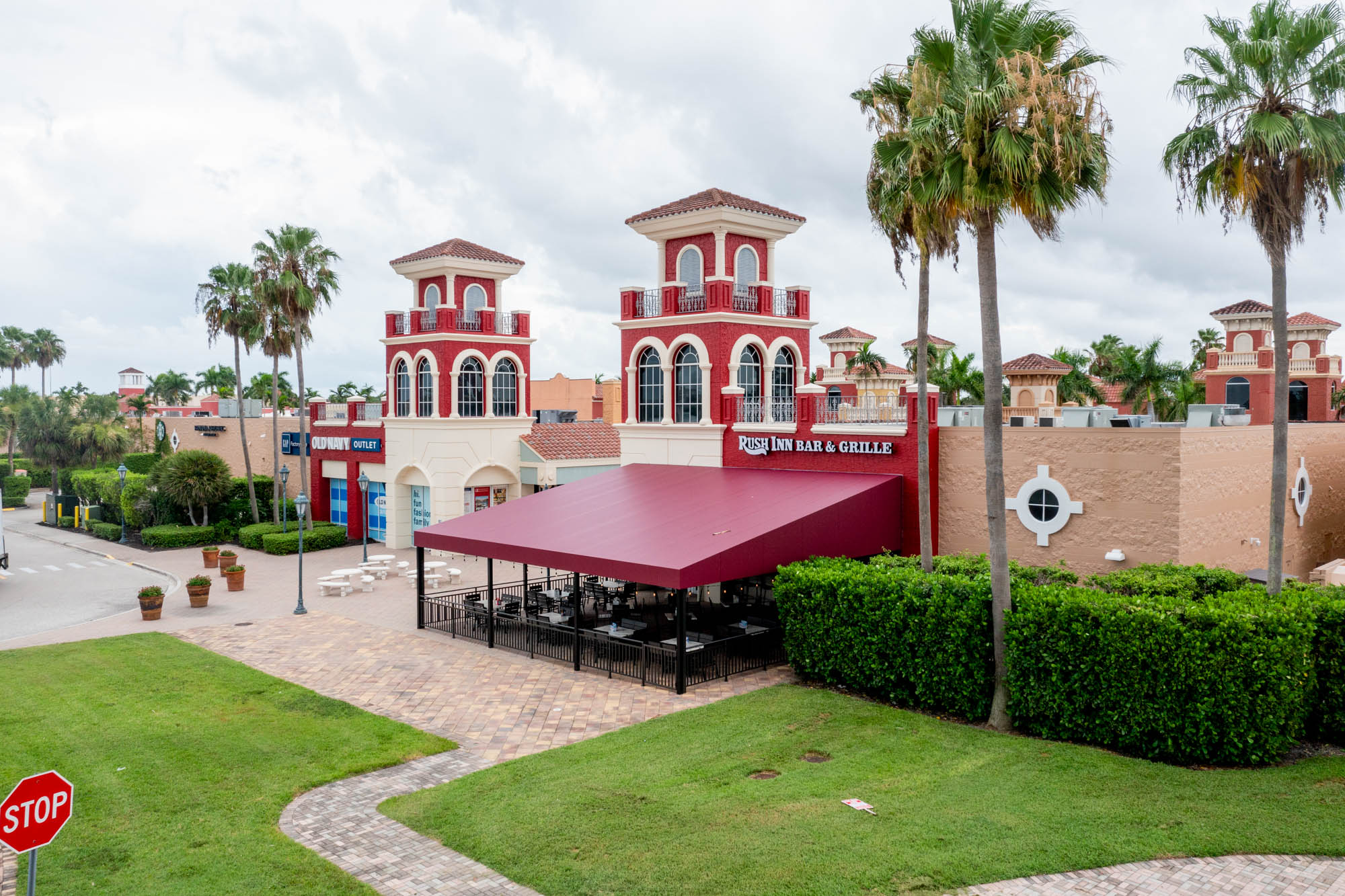 Rush Inn Estero - Estero, FL