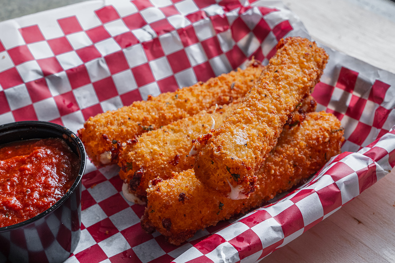 Must-Try Pizzeria in Titusville, FL | Grumbley's Pizza