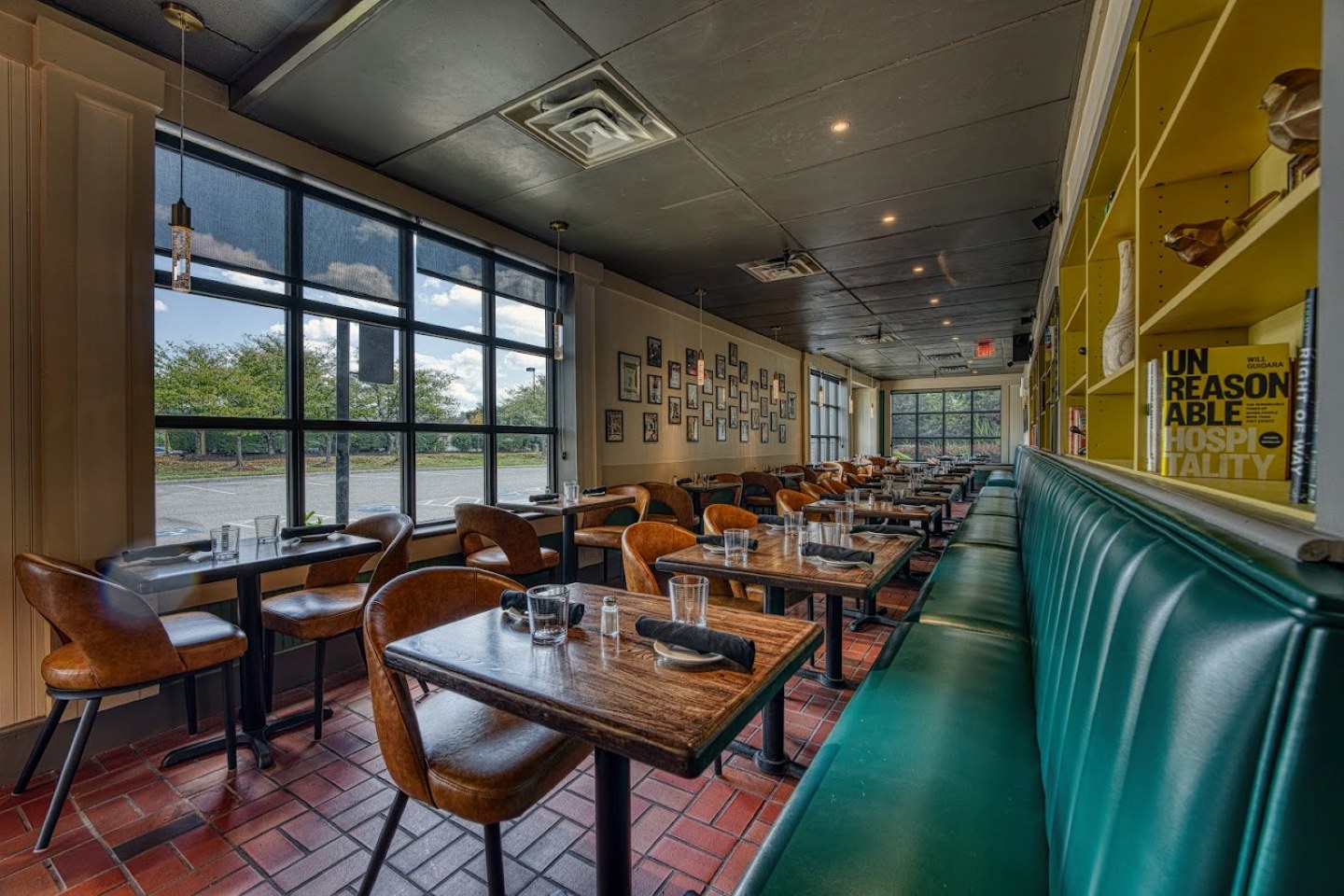 Elliott's Craft Kitchen - Columbia, MD