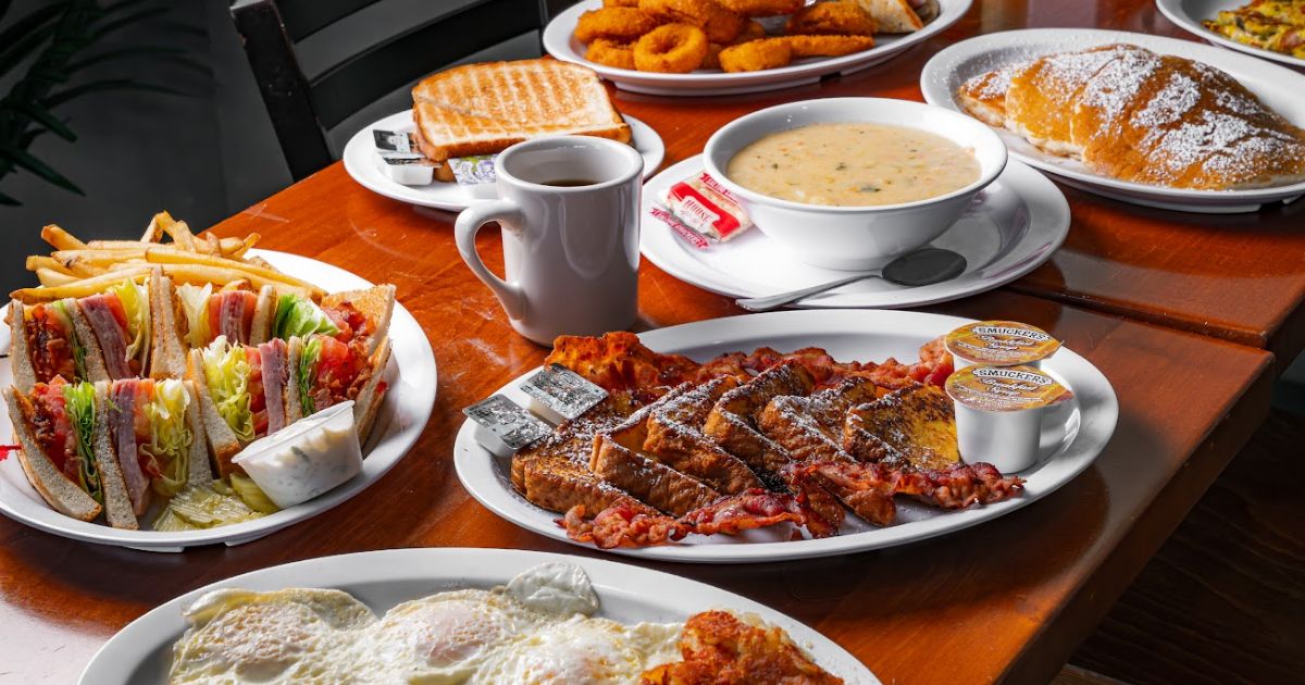 Hot Spot Diner - St. Petersburg, FL