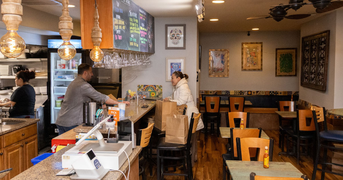 Dos Gringos Mexican Kitchen - Food Menu