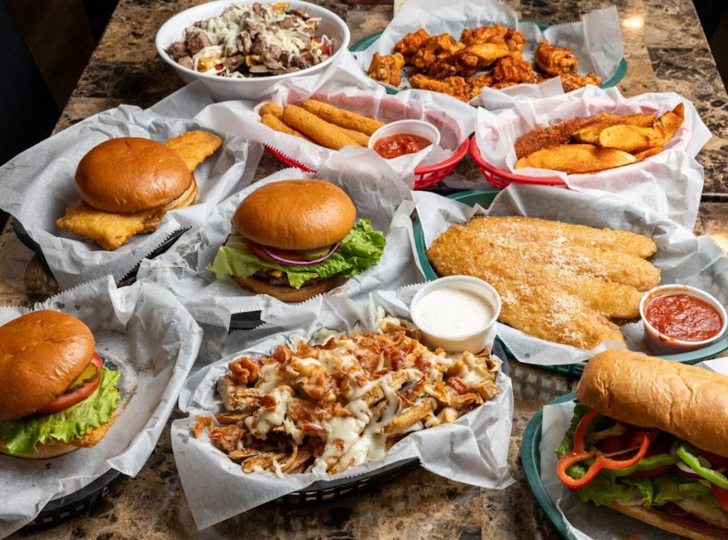 Must-Try Bar in Ambridge, PA | Duss Avenue Cafe